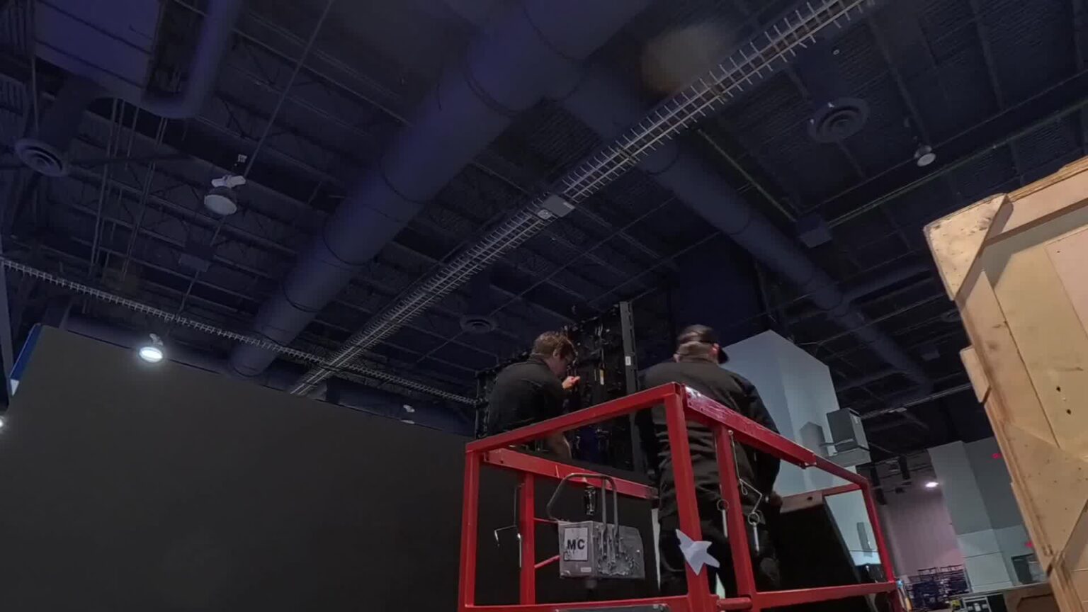 The Journey of a Video Tower: From Concept to Convention - Las Vegas AV ...
